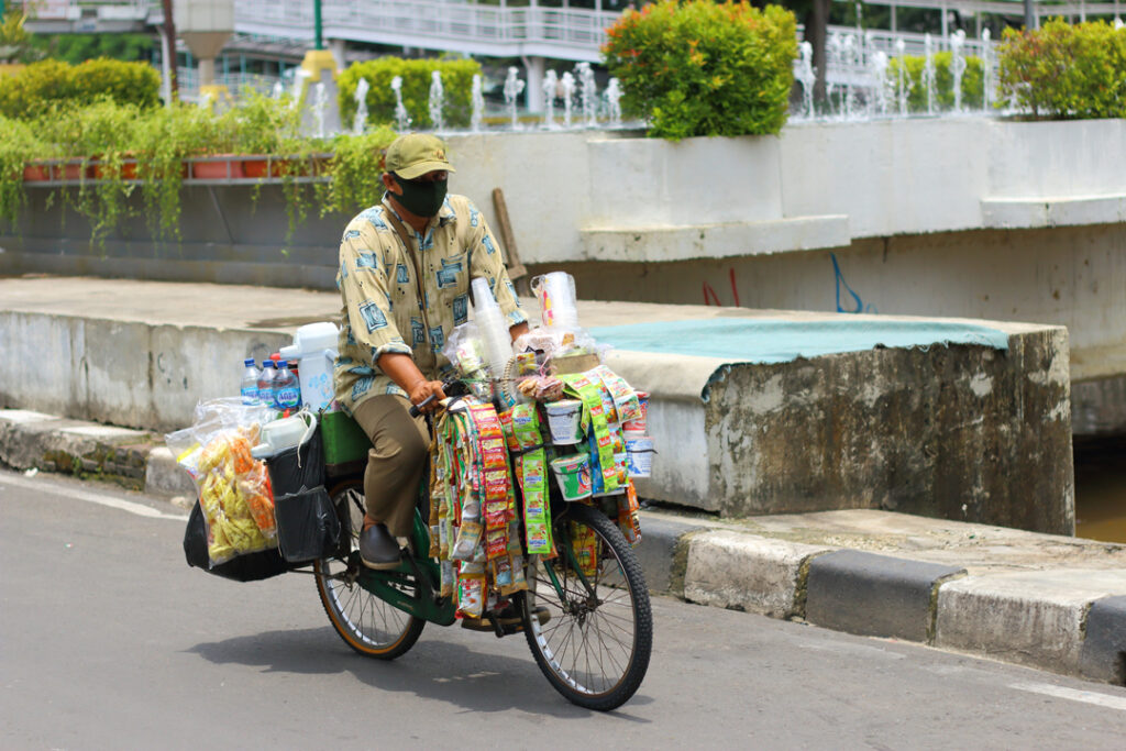 √ Nanya Soal Bisnis & Kehidupan ke Abang Starling, Jawabannya Bikin Ngakak!